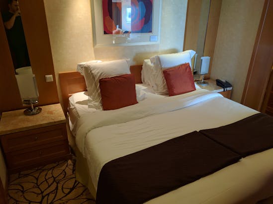 Celebrity Summit Cabins & Staterooms - Cruiseline.com