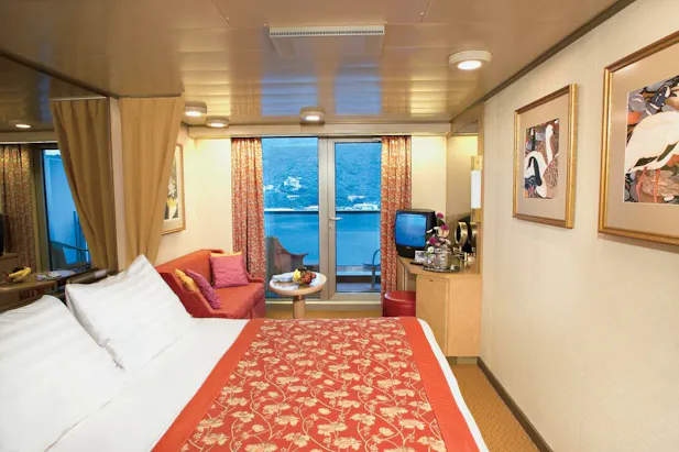 Oosterdam Rooms - Cabins, Staterooms & Suites (With Photos)