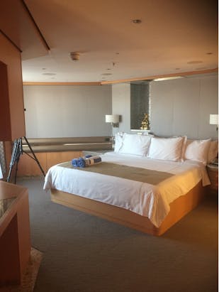 Oosterdam Cabins & Staterooms - Cruiseline.com