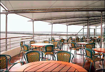 Oosterdam Restaurants - Included & Speciality Dining Options