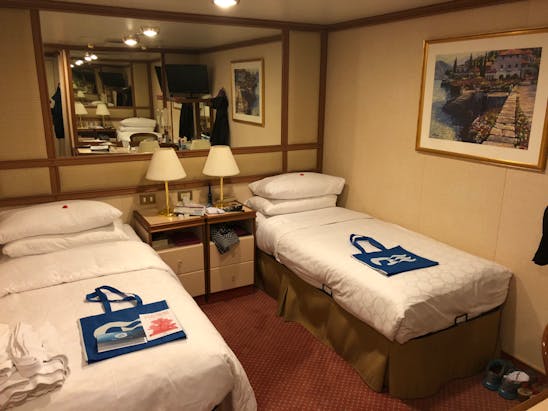 Ruby Princess Cabins & Staterooms - Cruiseline.com