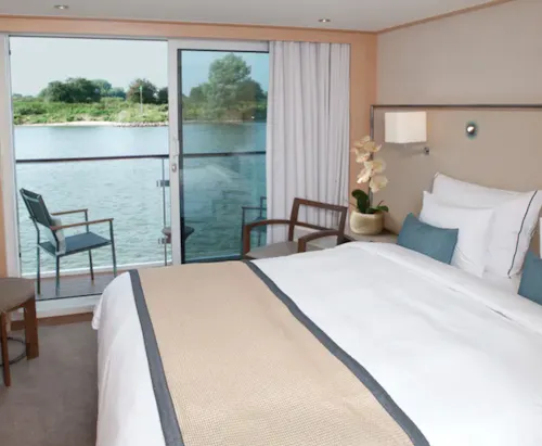 Viking Halogi Rooms - Cabins, Staterooms & Suites (With Photos)