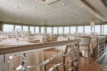 Silver Dawn Dining: Restaurants and Food - Cruiseline.com