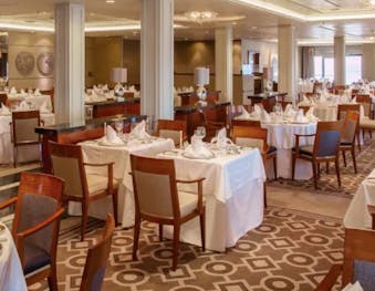 Queen Anne Dining: Restaurants and Food - Cruiseline.com